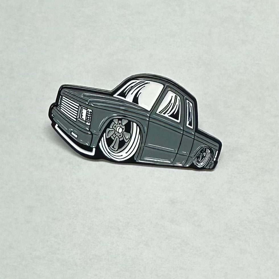 2024 GREY EXTENDED CAB SQUARE BODY S10 PIN – Drop Em wear clothing